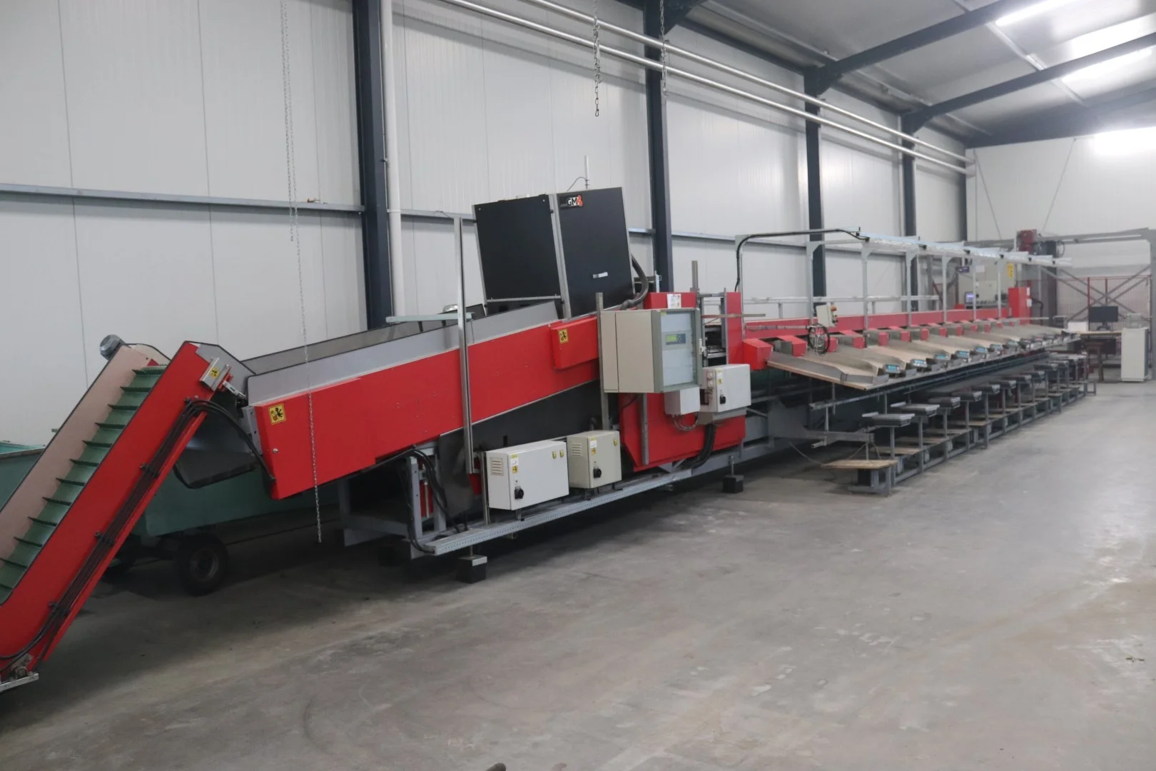 Aweta GMC3/12+1 grading machine for peppers • Duijndam Machines