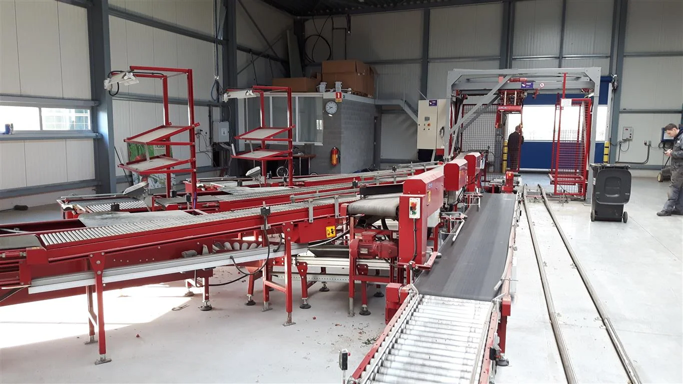 Taks fully automatic unloading system for destacking boxes from pipe ...