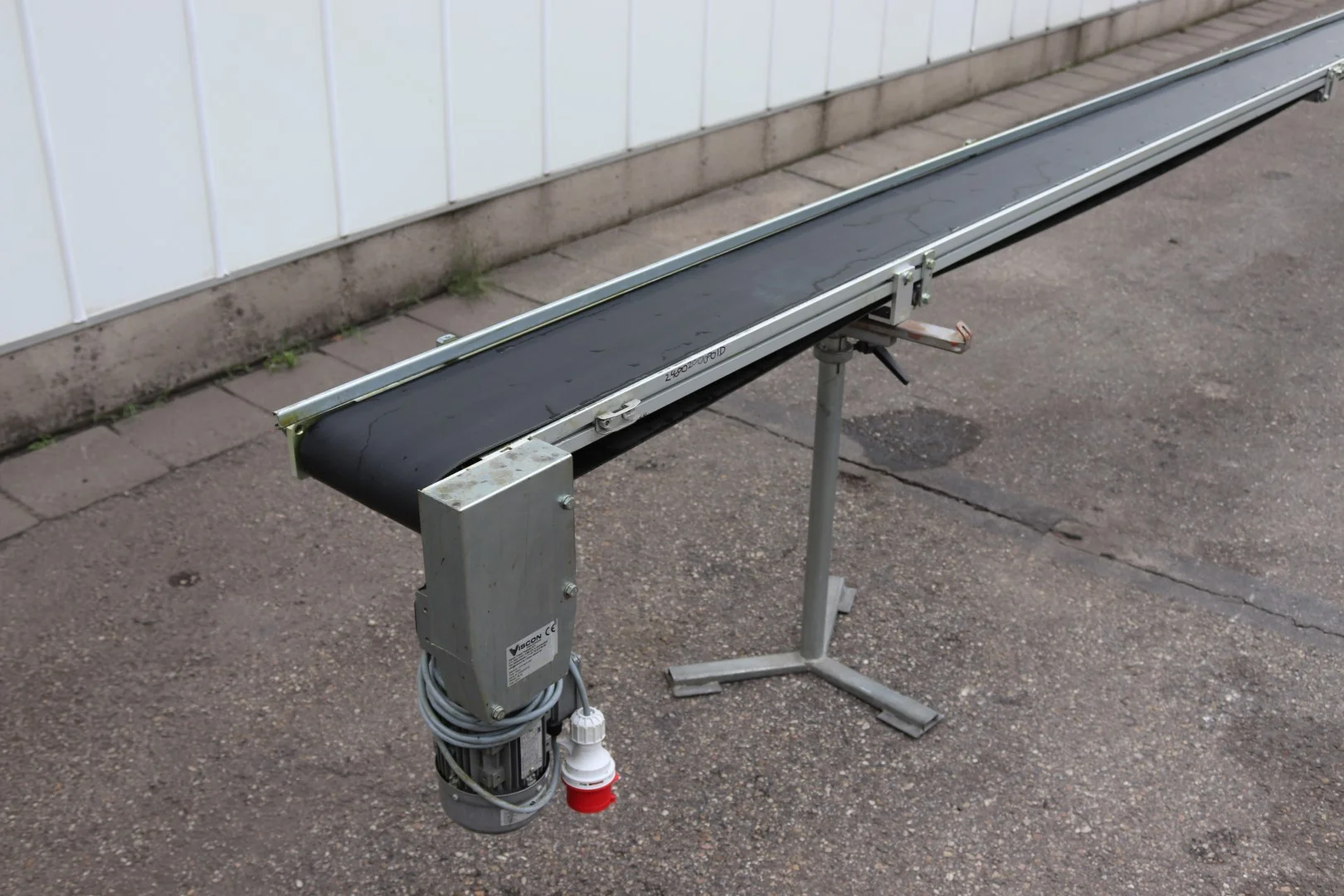 Viscon conveyor 650 x 20 cm • Duijndam Machines