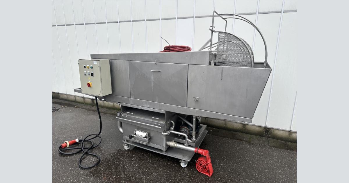 Numafa HWR200/3 crate & tray washer • Duijndam Machines