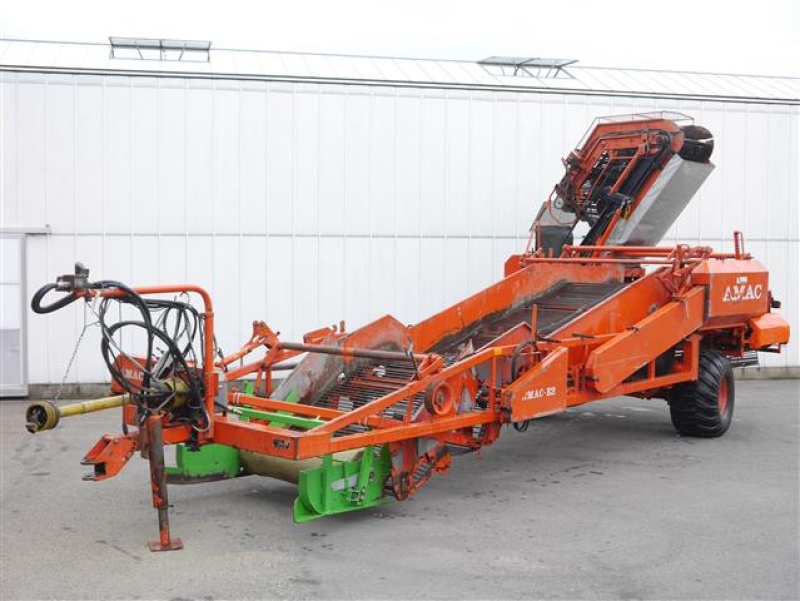 Amac E2 uienlader • Duijndam Machines