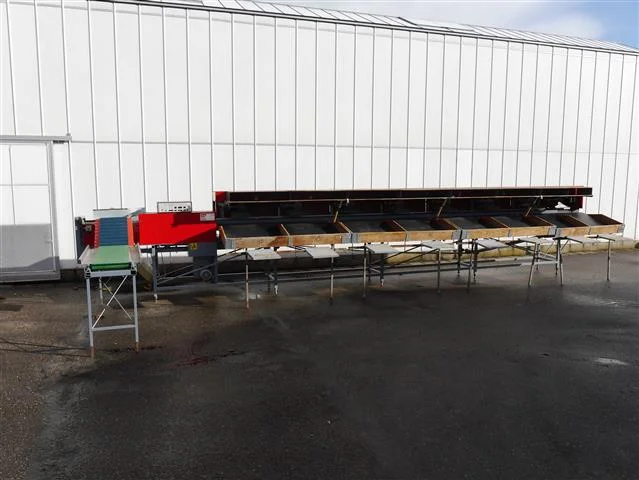 Aweta E8 Electronic sorting machine for cucumbers • Duijndam Machines