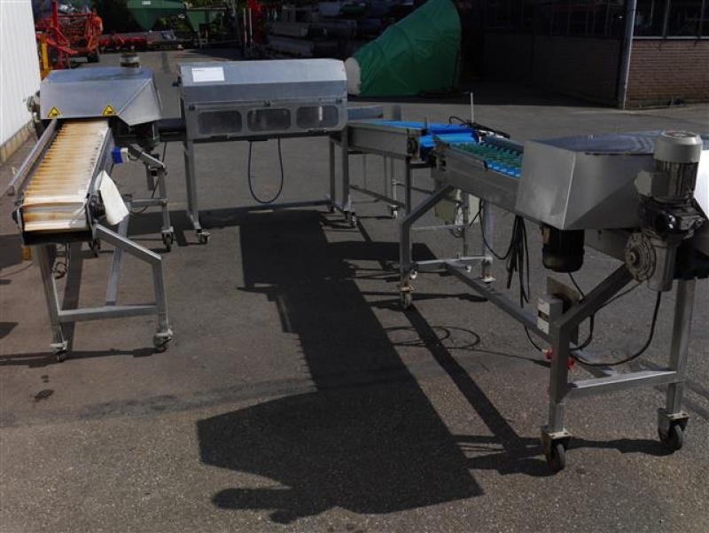 Sormac Carrot cutting and knife peeling system • Duijndam Machines