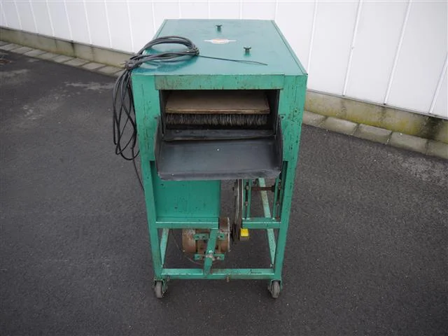 Greefa brushing machine for apples • Duijndam Machines