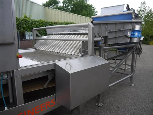 Concept Engineers optical grading machine for defect grading for ...