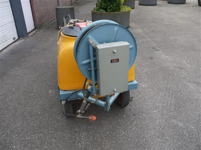 Empas Georgia 600 ltr spraying wagon with hosereel • Duijndam Machines