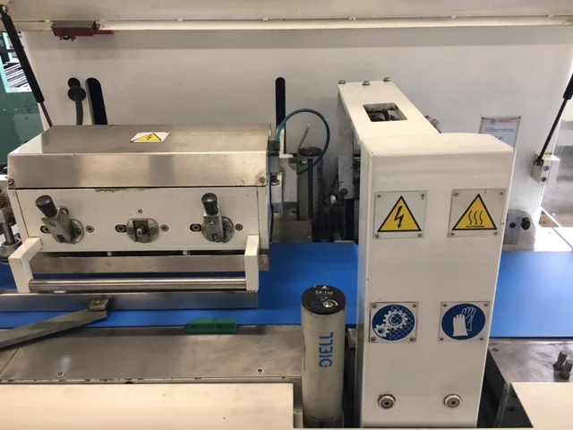 Record Nova flow pack machine • Duijndam Machines