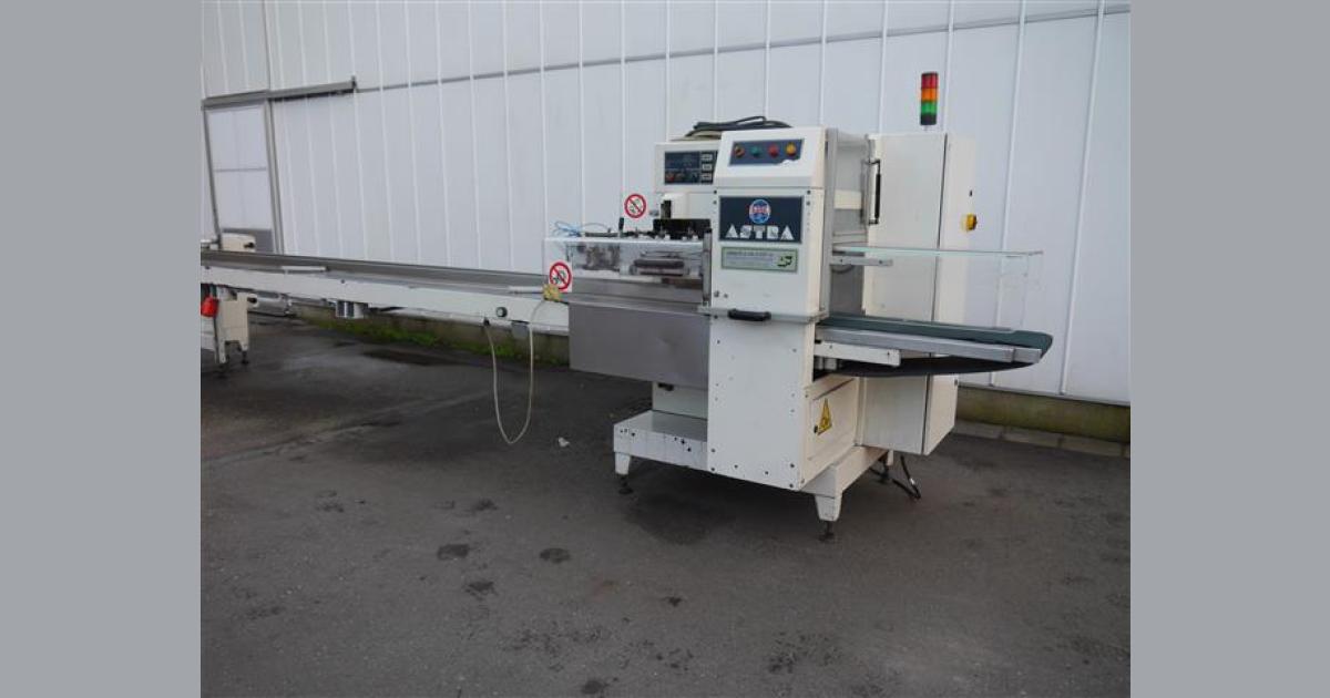 Ilapack Astra Flow Pack machine • Duijndam Machines