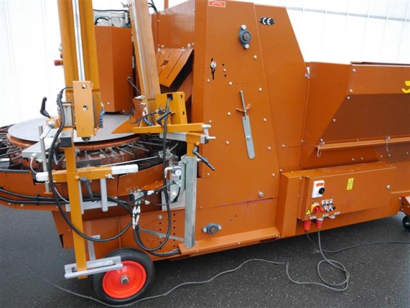 Javo Plus potting machine • Duijndam Machines