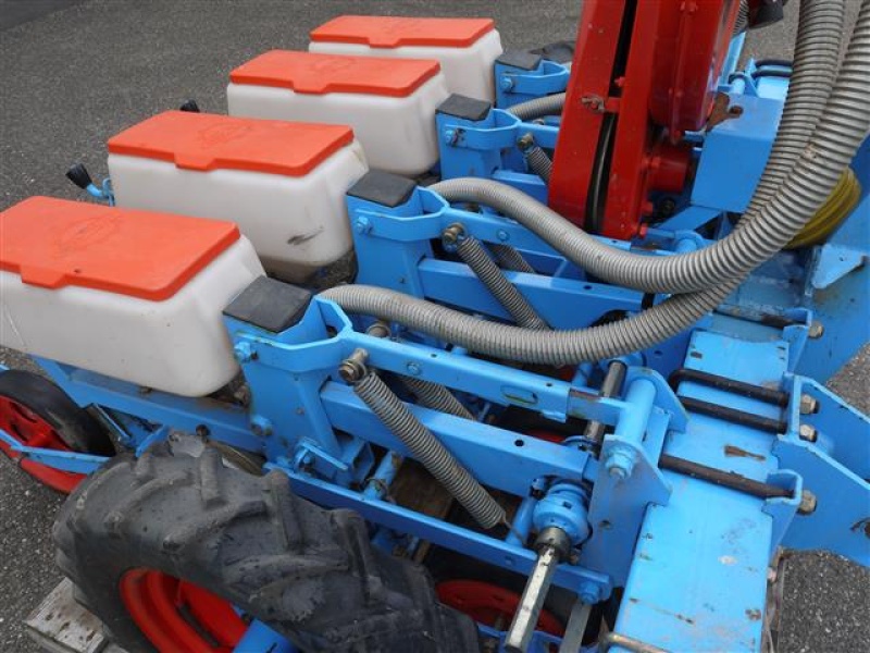 Monosem semoir pneumatique pour le tournesol et les haricots MAIS ...