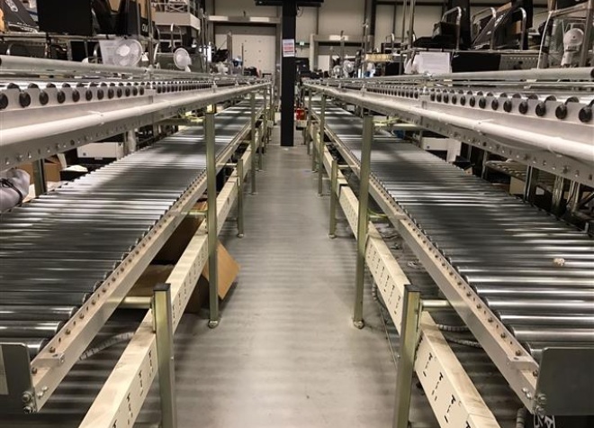Transnorm driven roller conveyor system • Duijndam Machines