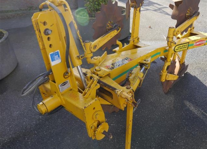 Rumptstad ploeg met 2 scharen • Duijndam Machines