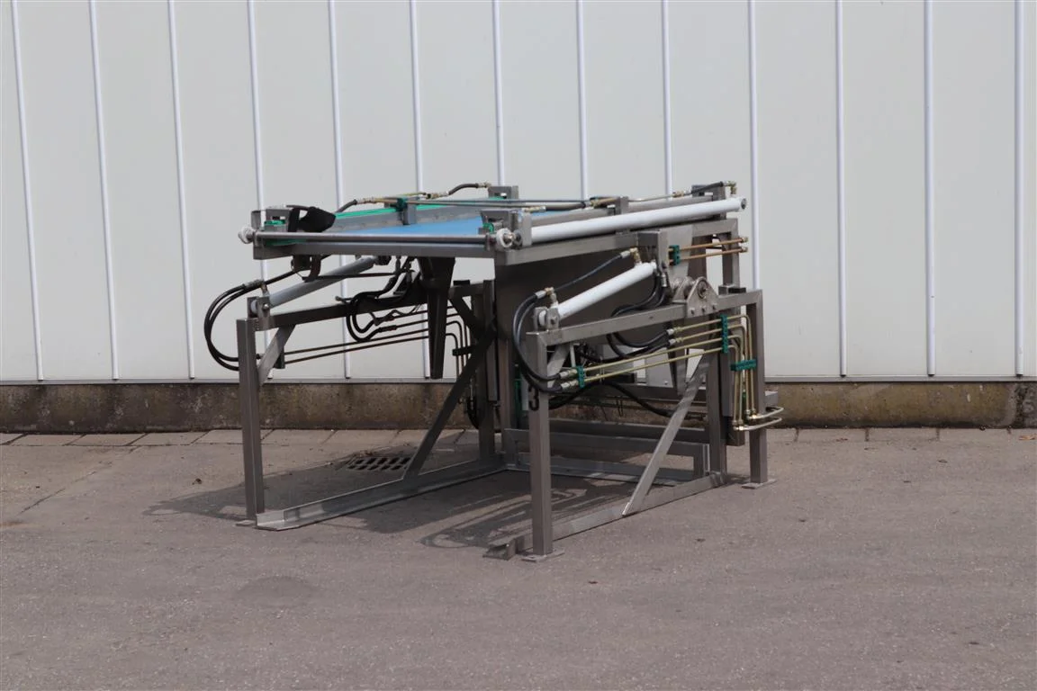 ACB Stainless steel box tippers 100 cm • Duijndam Machines