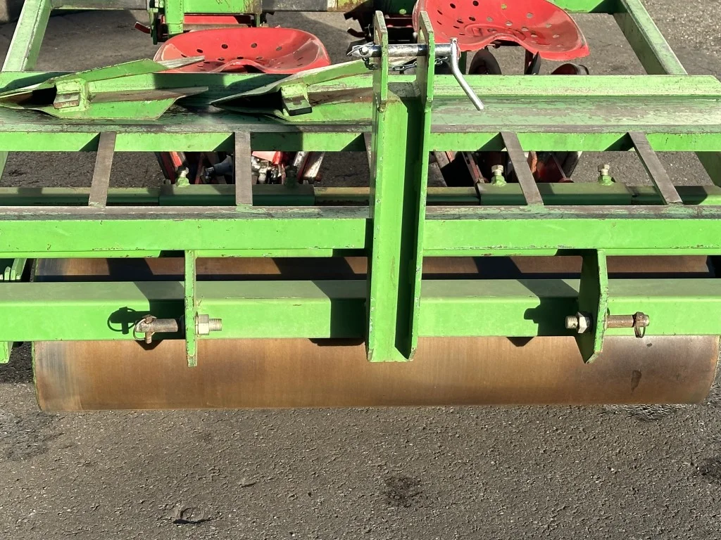 Basrijs / Accord 4 row planting machine • Duijndam Machines