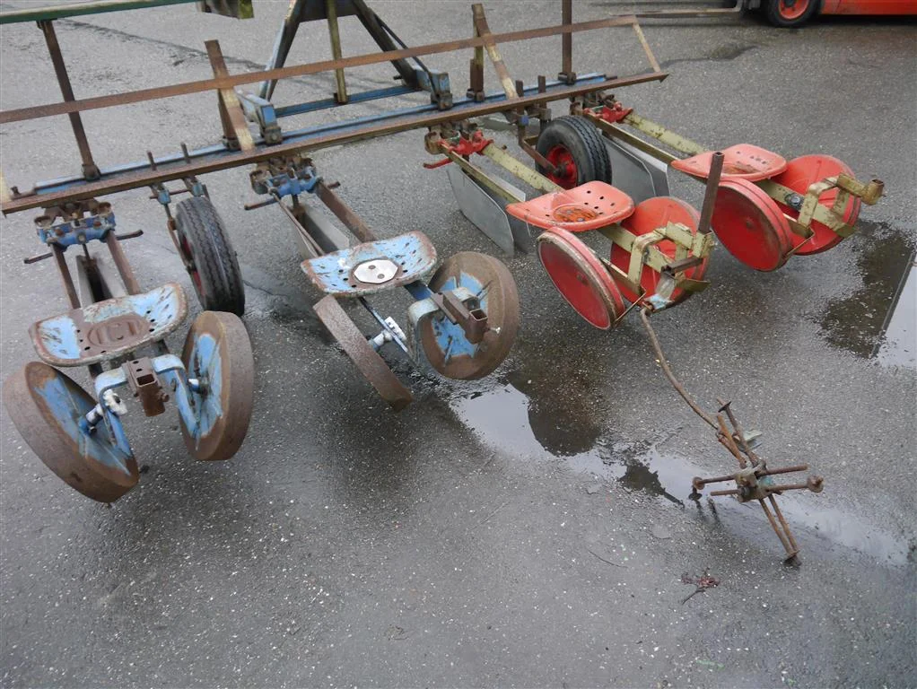 Accord slot maker planting machine • Duijndam Machines