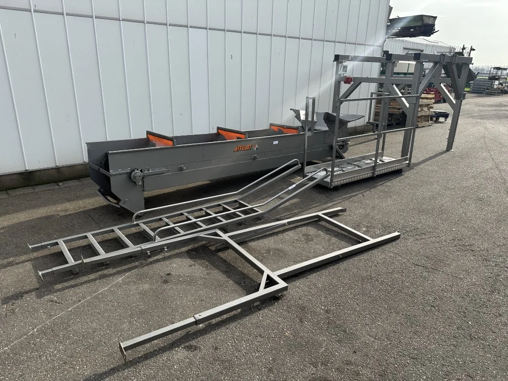 Affeldt 170 10VB weighing machine with Affeldt 929 T18 net clipper ...