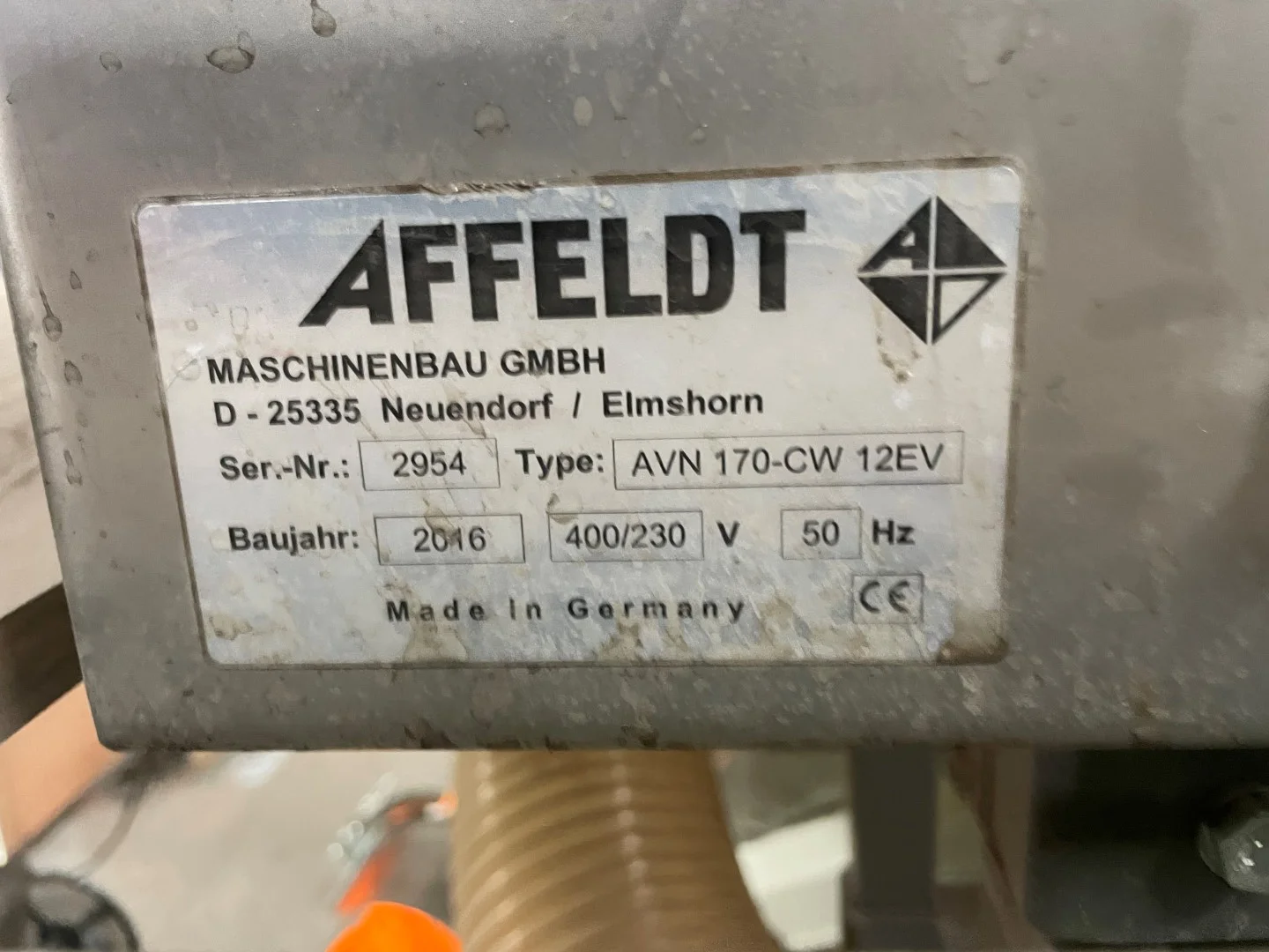 Affeldt AVN 170-CW 12EV machine de pesage avec Affeldt AVN 929 clipper ...