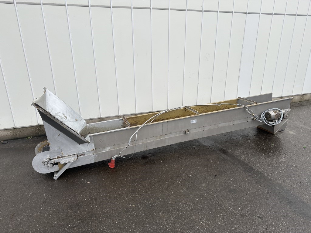 Affeldt Stratera 170 16 FF with platform and 2 elevators • Duijndam ...