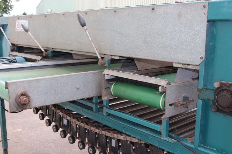 Allround radial roller grader • Duijndam Machines