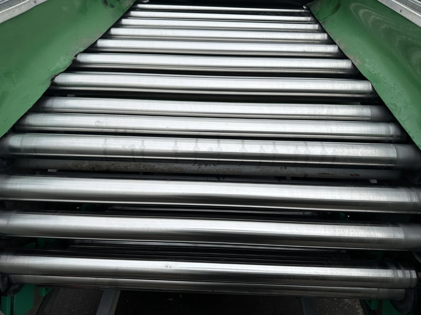 Allround roller sorting machine 120 cm with 4 conveyors • Duijndam Machines