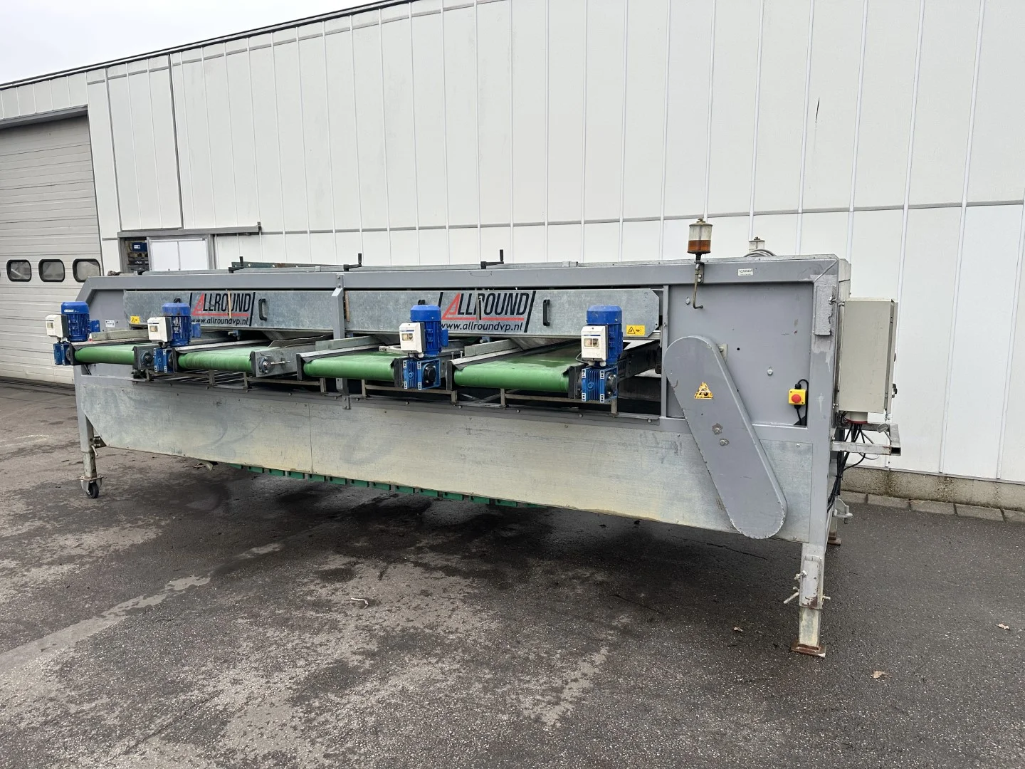 Allround roller sorting machine 120 cm with 4 conveyors • Duijndam Machines