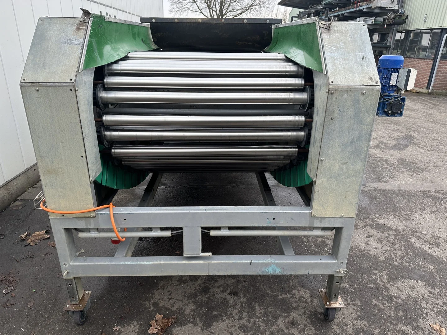 Allround roller sorting machine 120 cm with 4 conveyors • Duijndam Machines