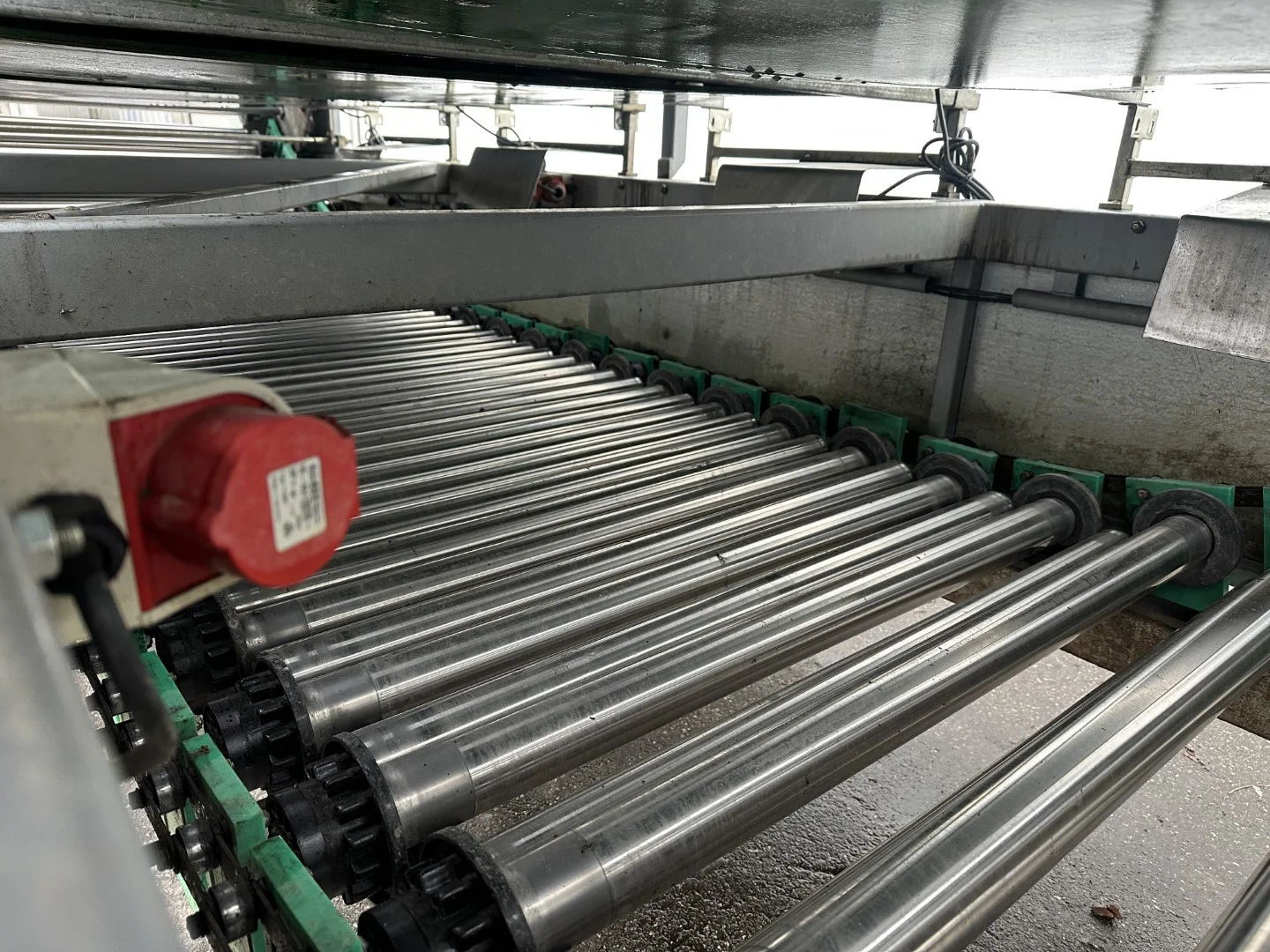 Allround roller sorting machine 120 cm with 4 conveyors • Duijndam Machines