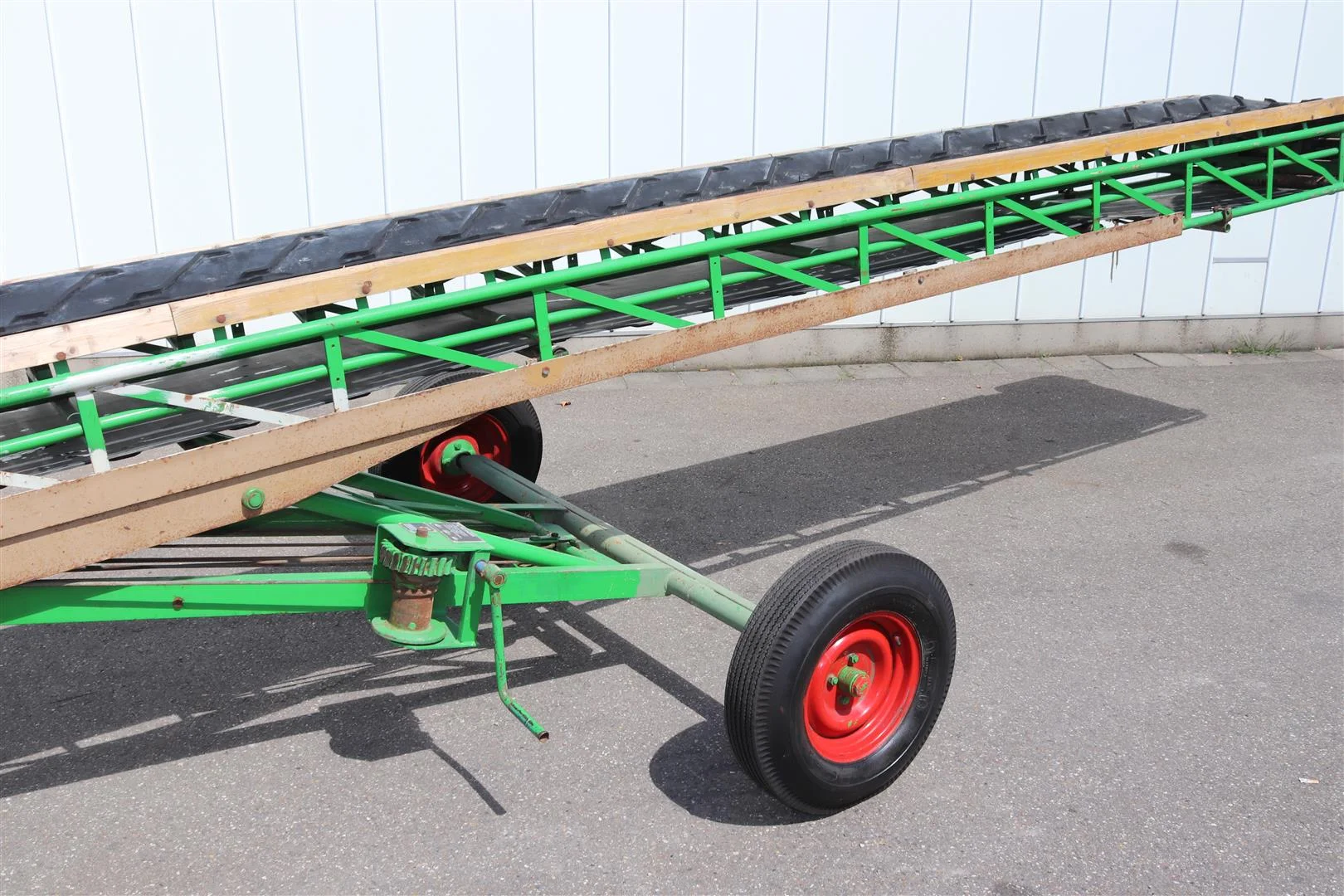 Apollo elevator 1000 x 60 cm • Duijndam Machines