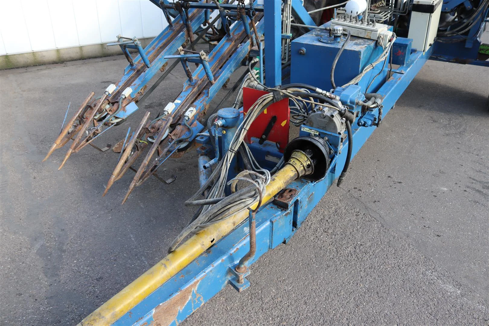 Asa Lift carrot harvester 2 rows • Duijndam Machines