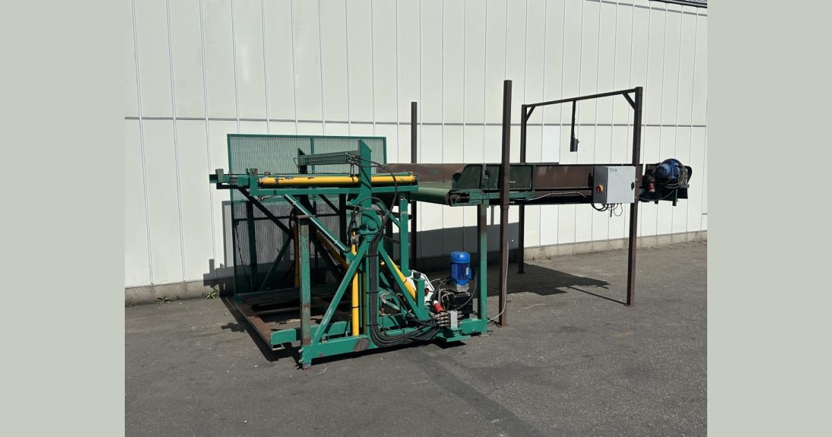 AWB box tipper 165 cm with dosing conveyor 300 x 195 cm • Duijndam Machines