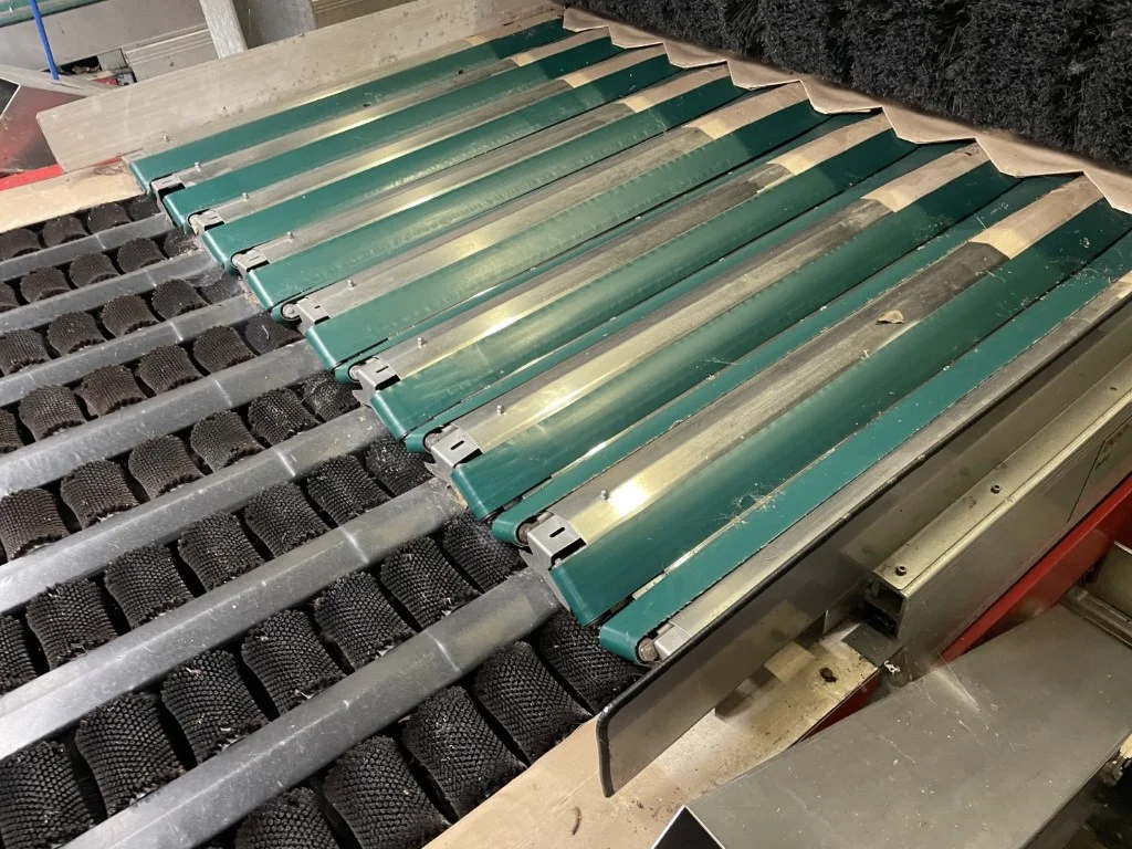 Aweta 2xG AV-8/36+1 grading line machine for apples and pears with 2 x ...