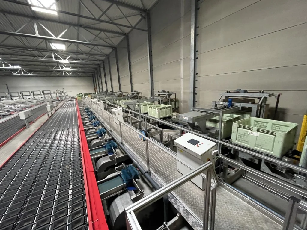 Aweta 2xG AV-8/36+1 grading line machine for apples and pears with 2 x ...