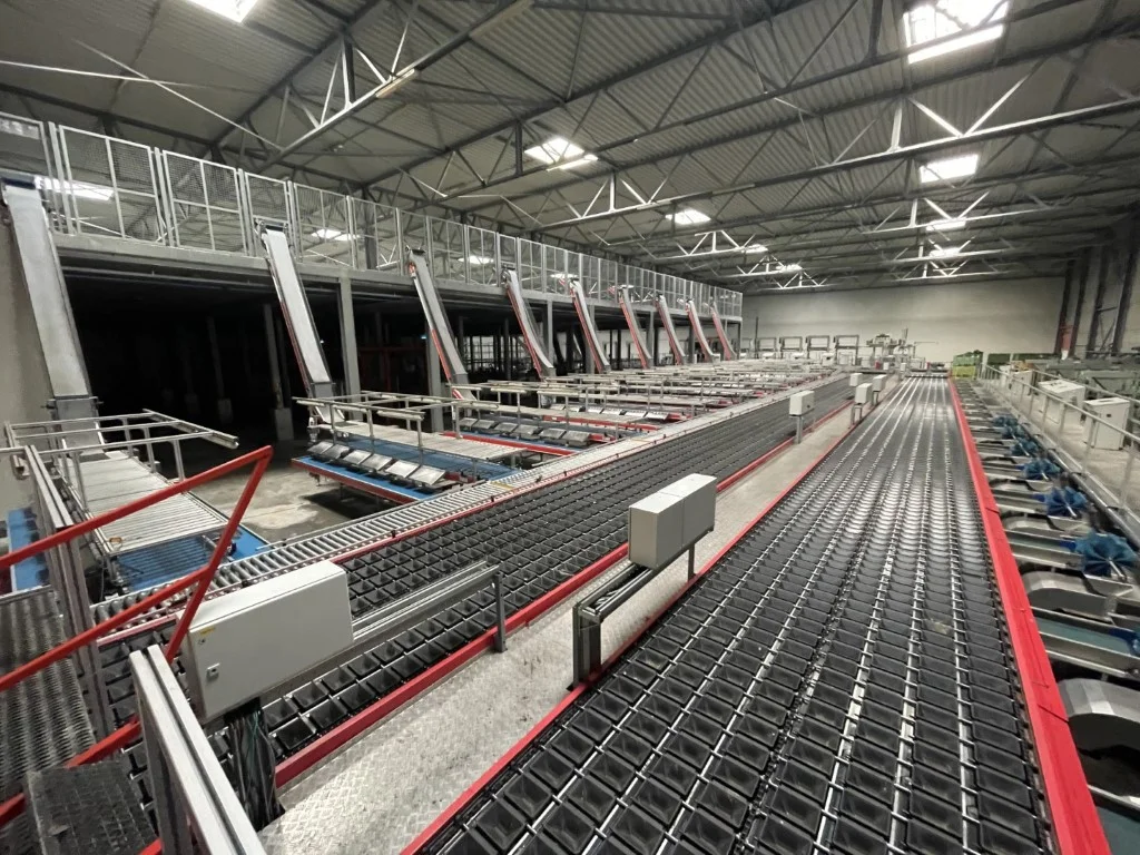 Aweta 2xG AV-8/36+1 grading line machine for apples and pears with 2 x ...