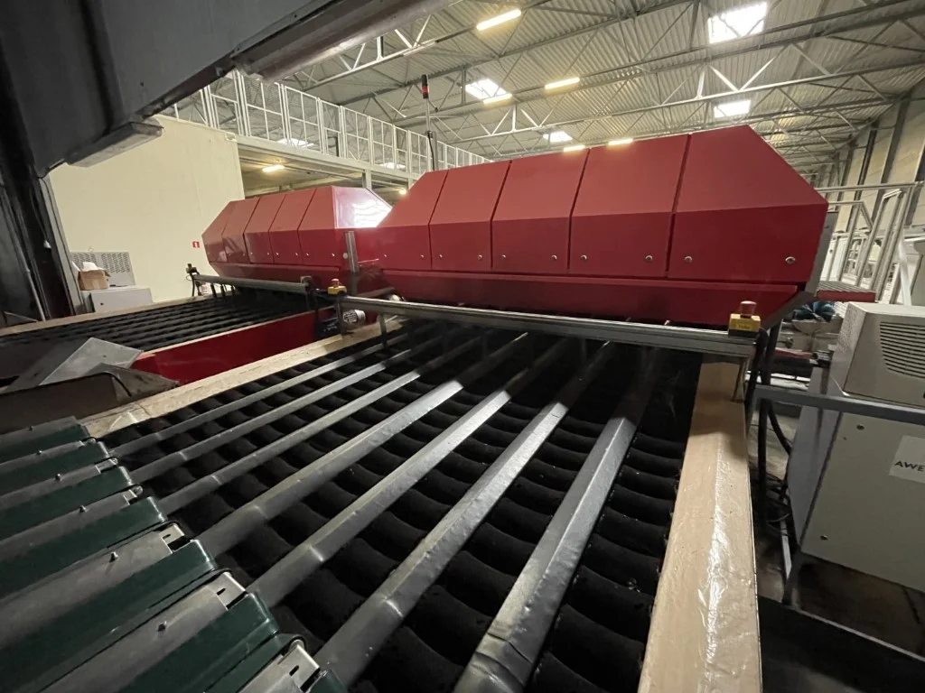 Aweta 2xG AV-8/36+1 grading line machine for apples and pears with 2 x ...