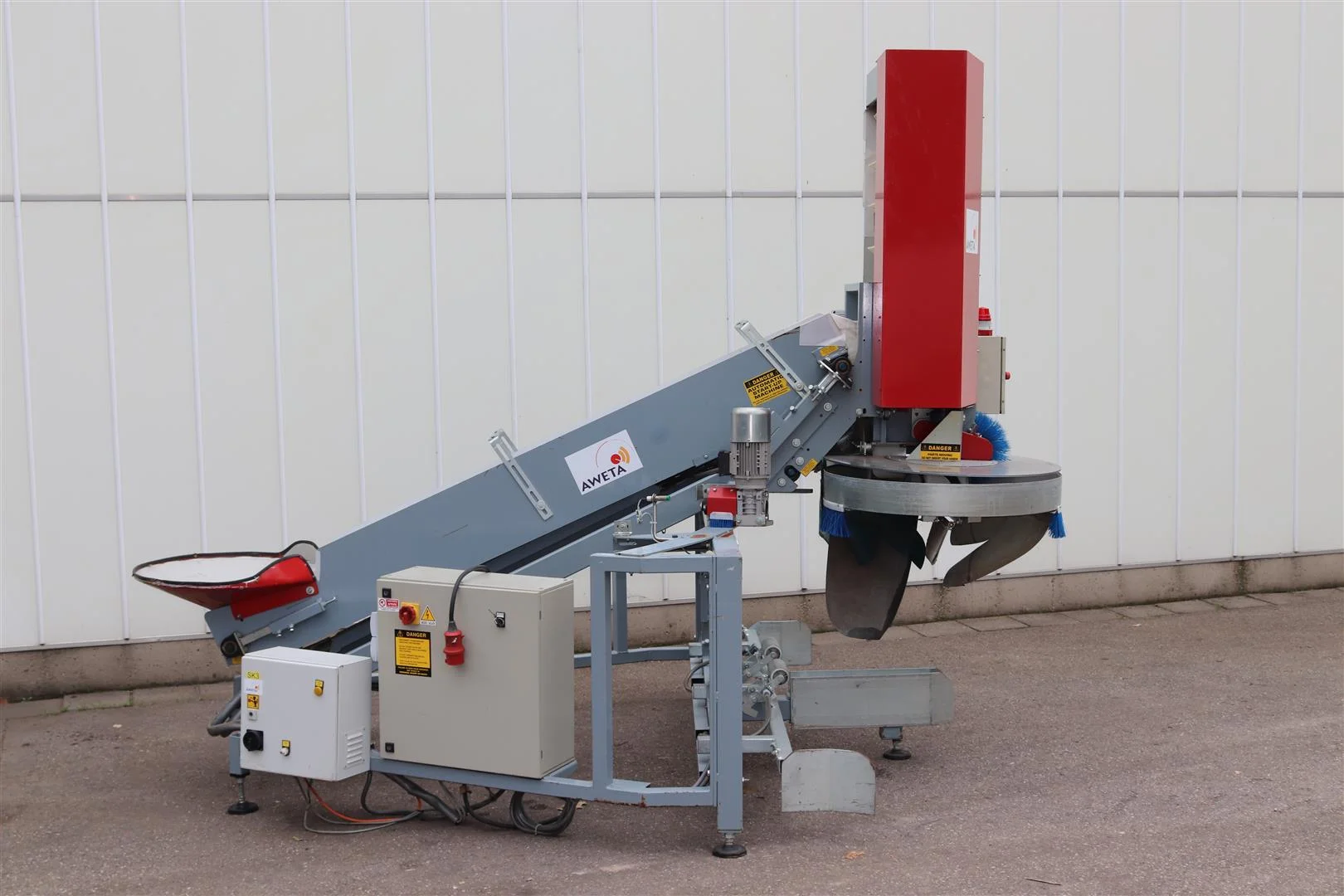 Aweta dry bin filler for fruit • Duijndam Machines
