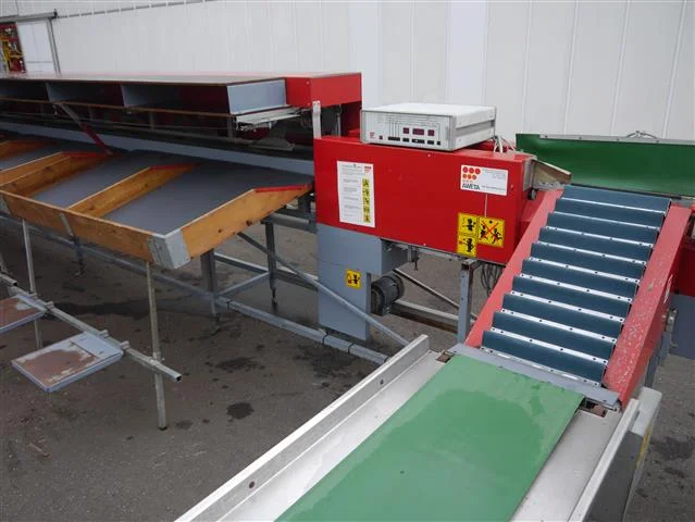 Aweta E8 cucumber sorting machine • Duijndam Machines