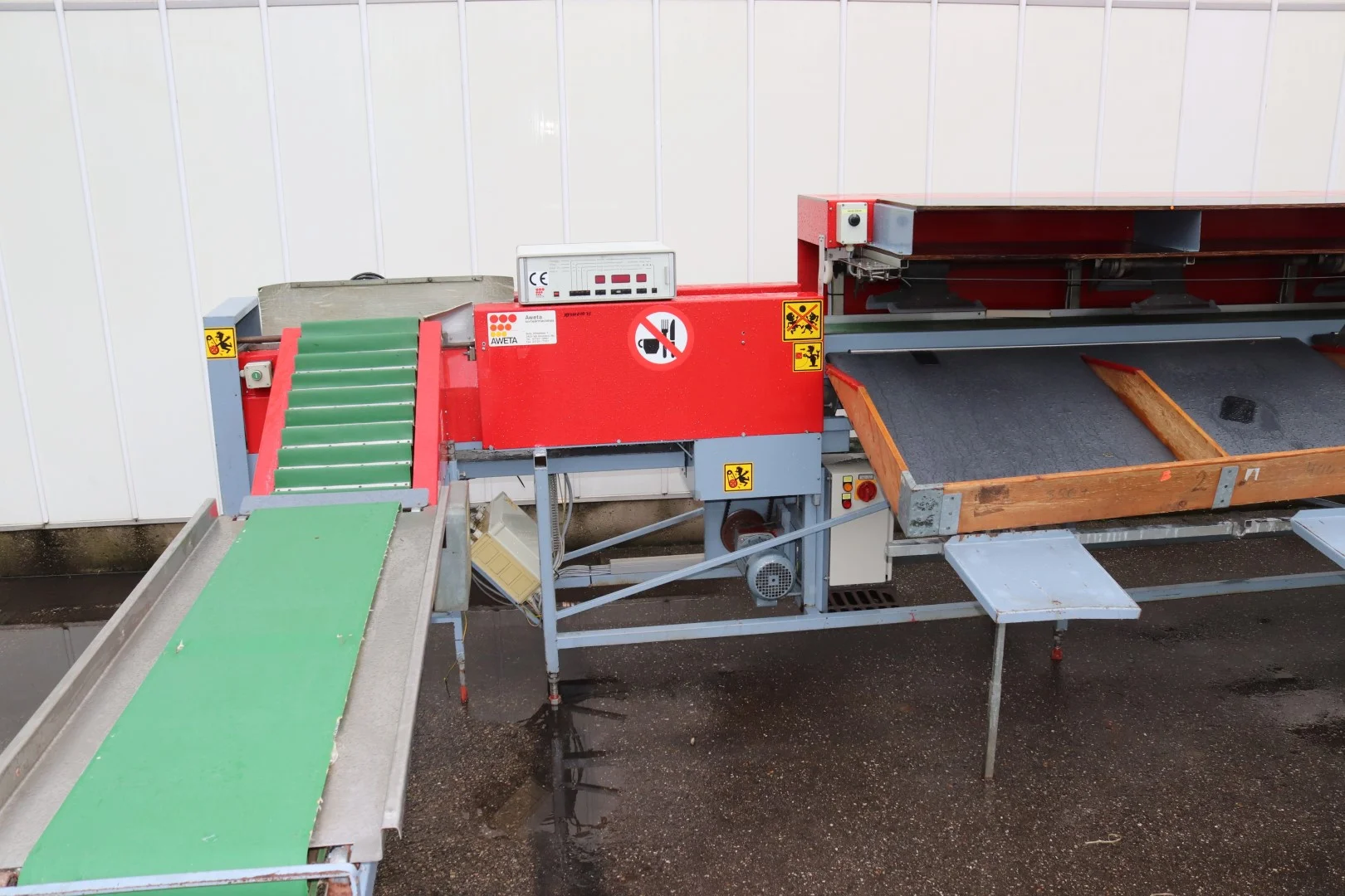 Aweta E8 Vario cucumber sorting machine • Duijndam Machines