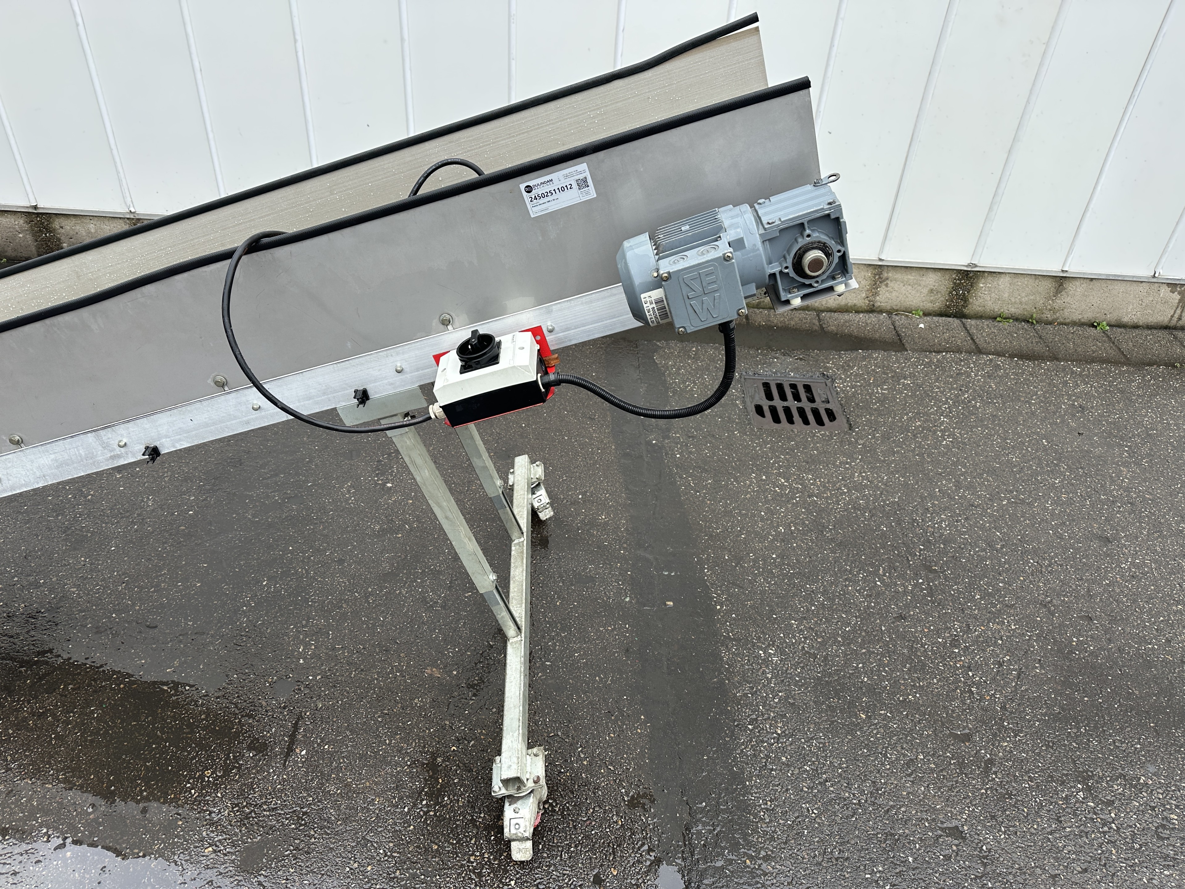 Aweta elevator incline conveyor 300 x 30 cm • Duijndam Machines