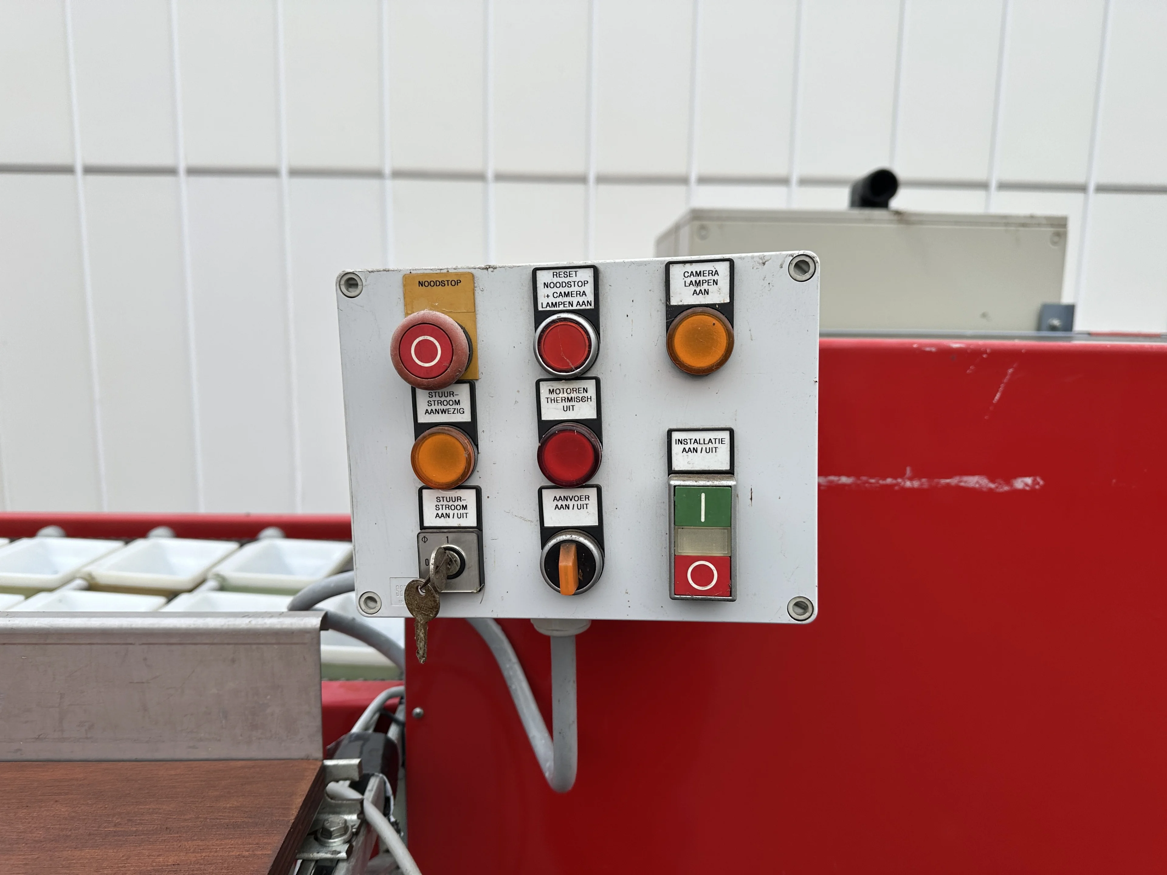 Aweta G2-6+1 pepper sorting machine by weight • Duijndam Machines