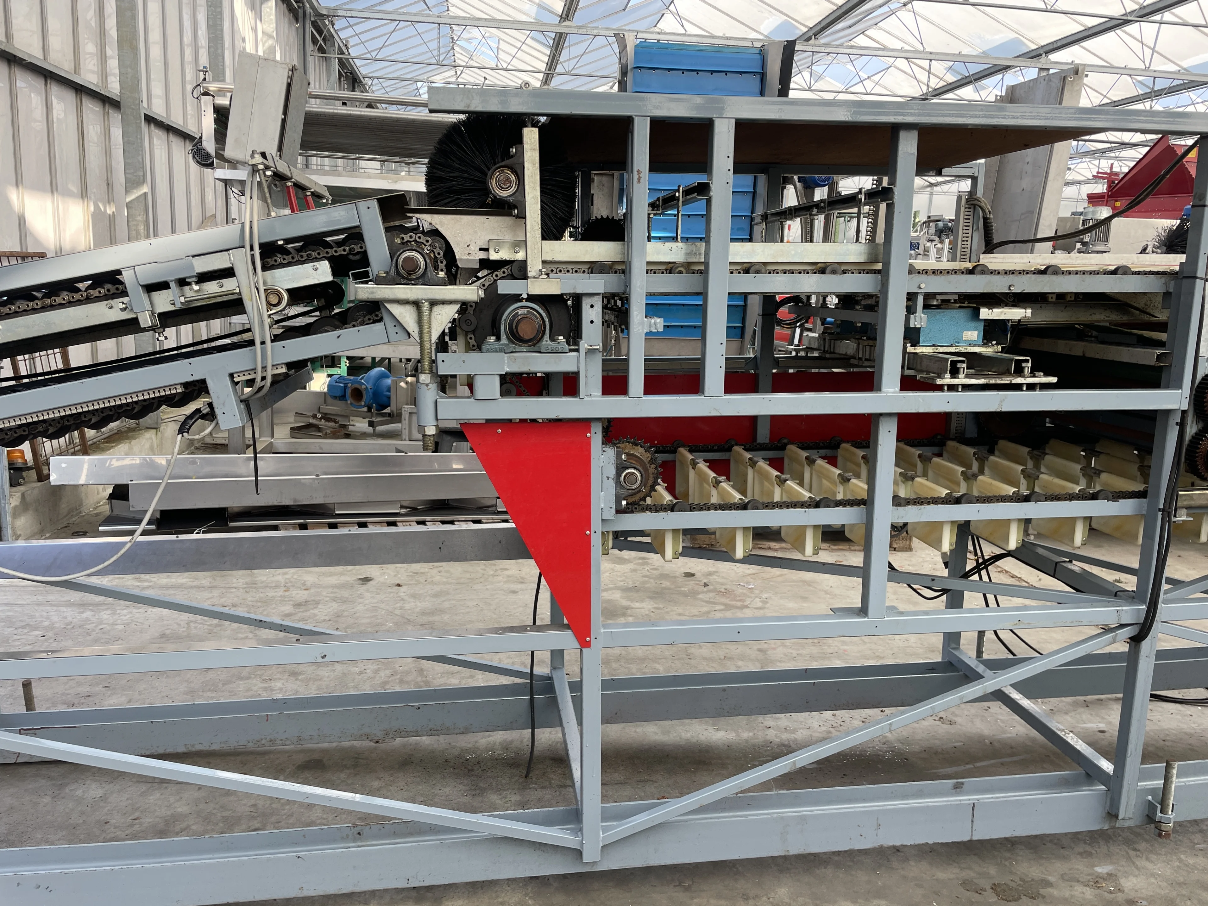 Aweta G3-8 apple & fruit sorting machine • Duijndam Machines