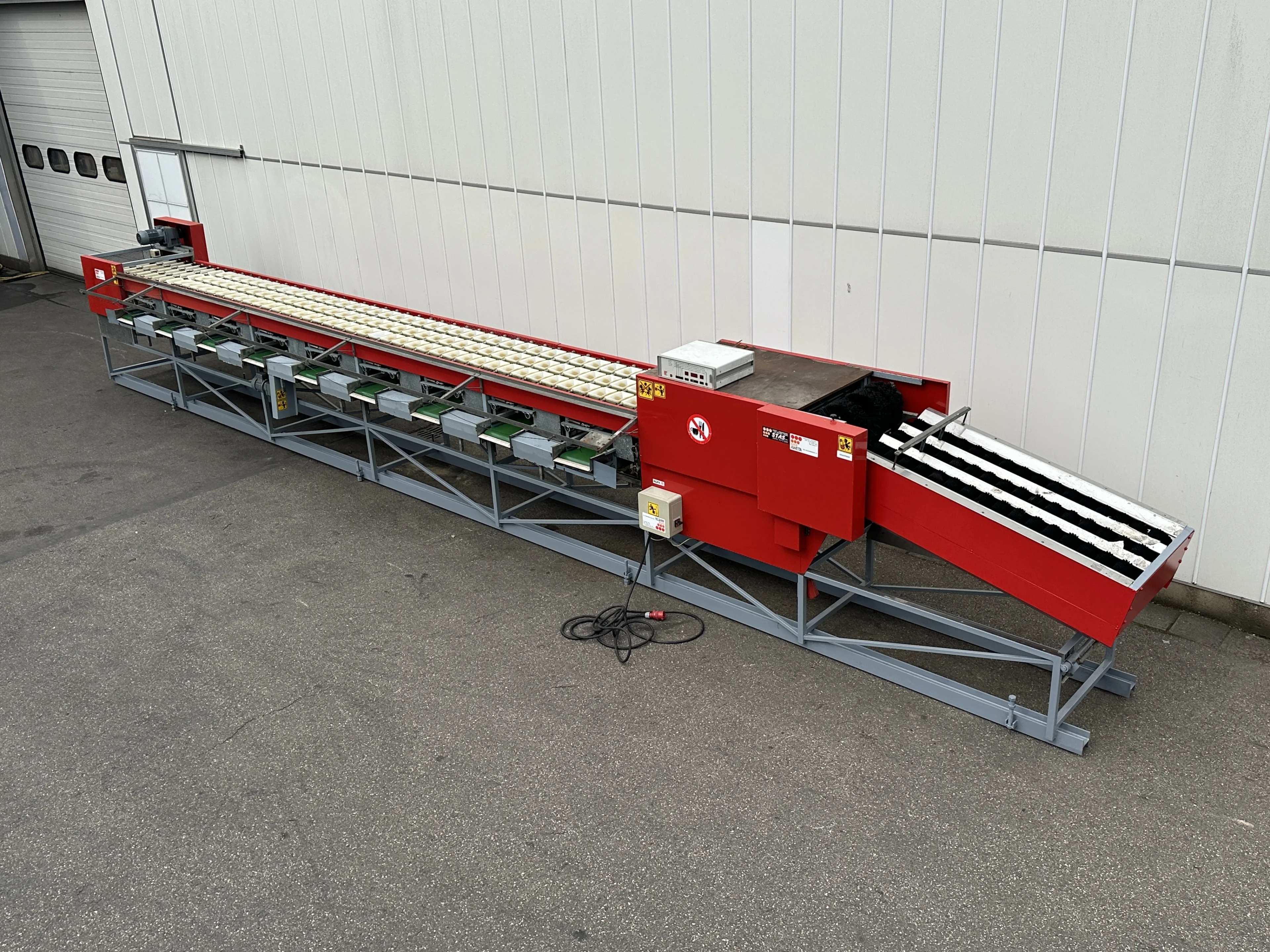 Aweta G3-8 +1 apple & fruit sorting machine • Duijndam Machines