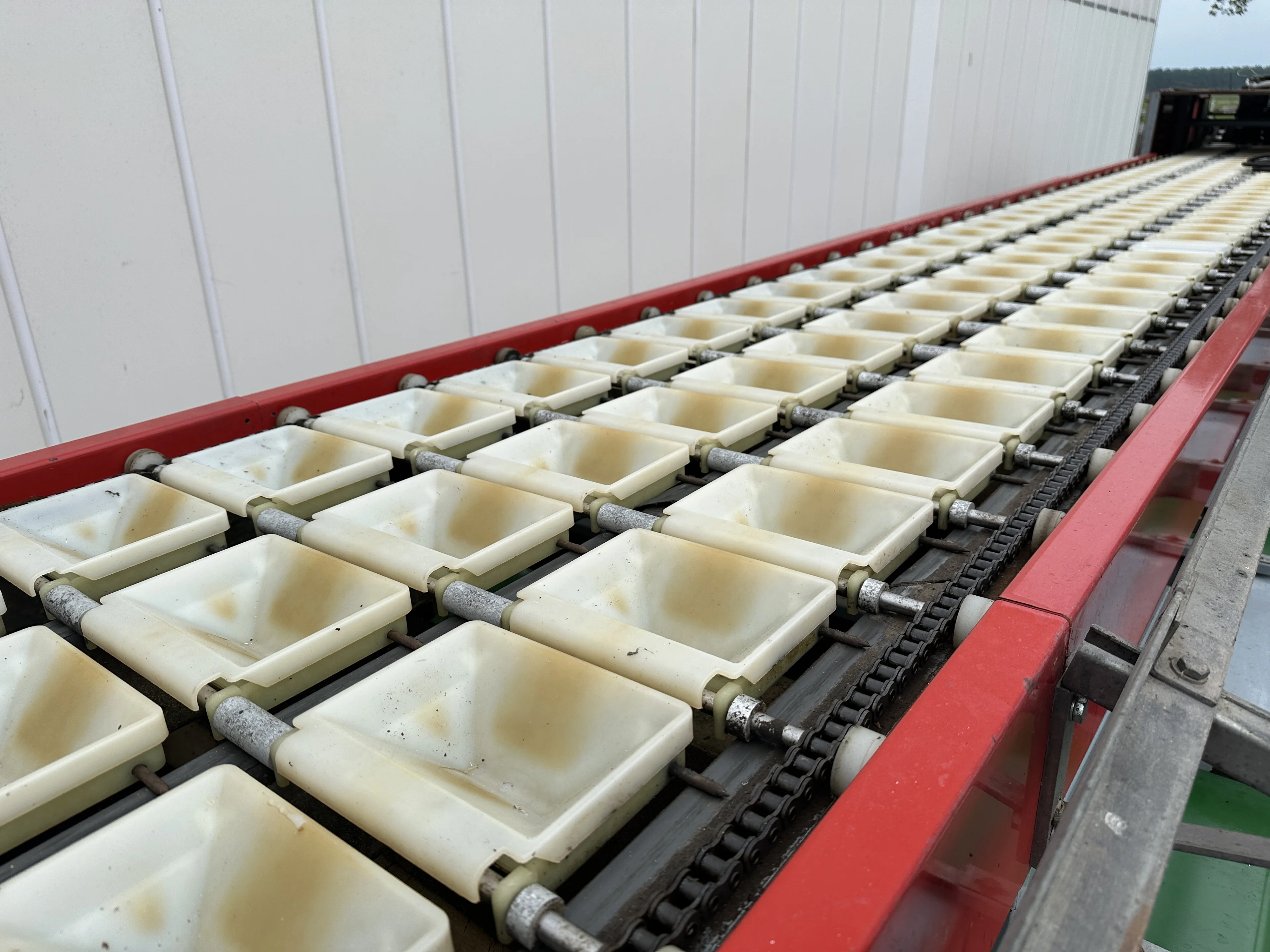 Aweta G3-8 +1 apple & fruit sorting machine • Duijndam Machines