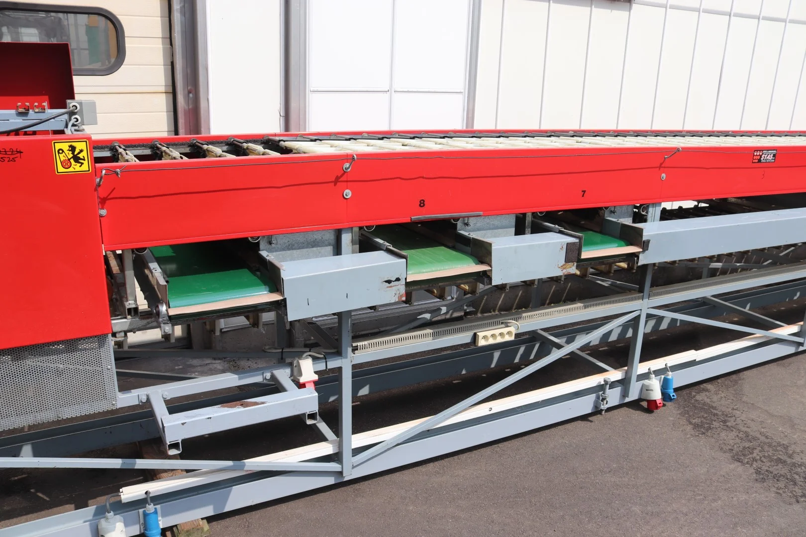 Aweta G3-8+1 weight sorting machine • Duijndam Machines