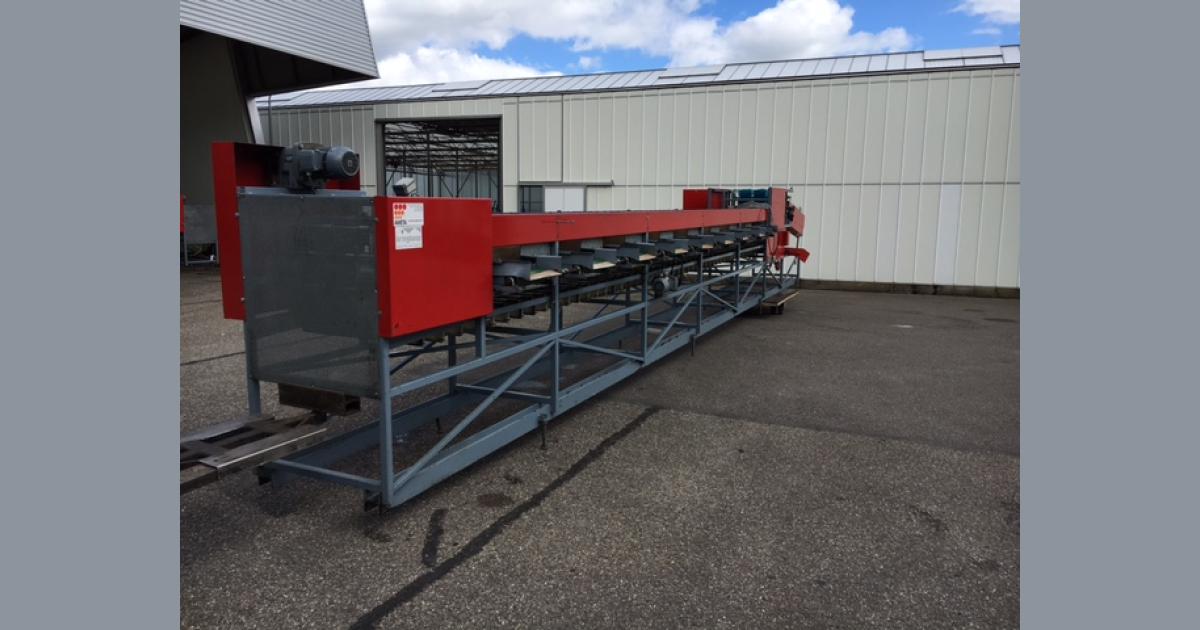 Aweta G3-8+1 weight sorting machine for peppers • Duijndam Machines