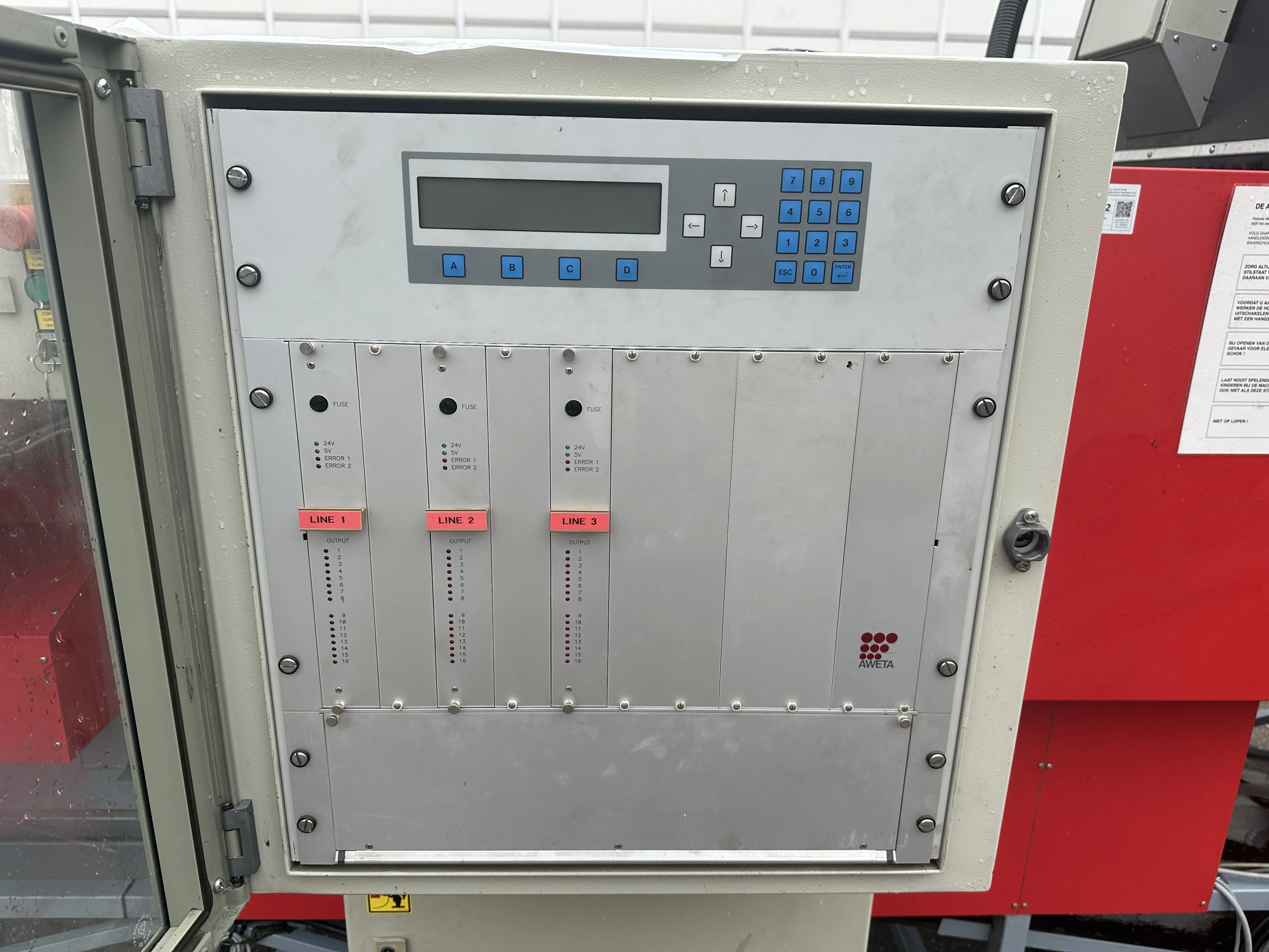 Aweta GM3-10 pepper sorting machine with feeding conveyor • Duijndam ...