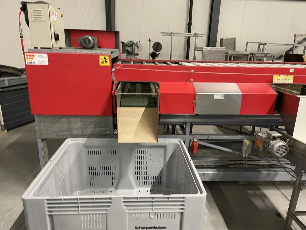 Aweta GMC 4-16+1 pepper sorting machine • Duijndam Machines