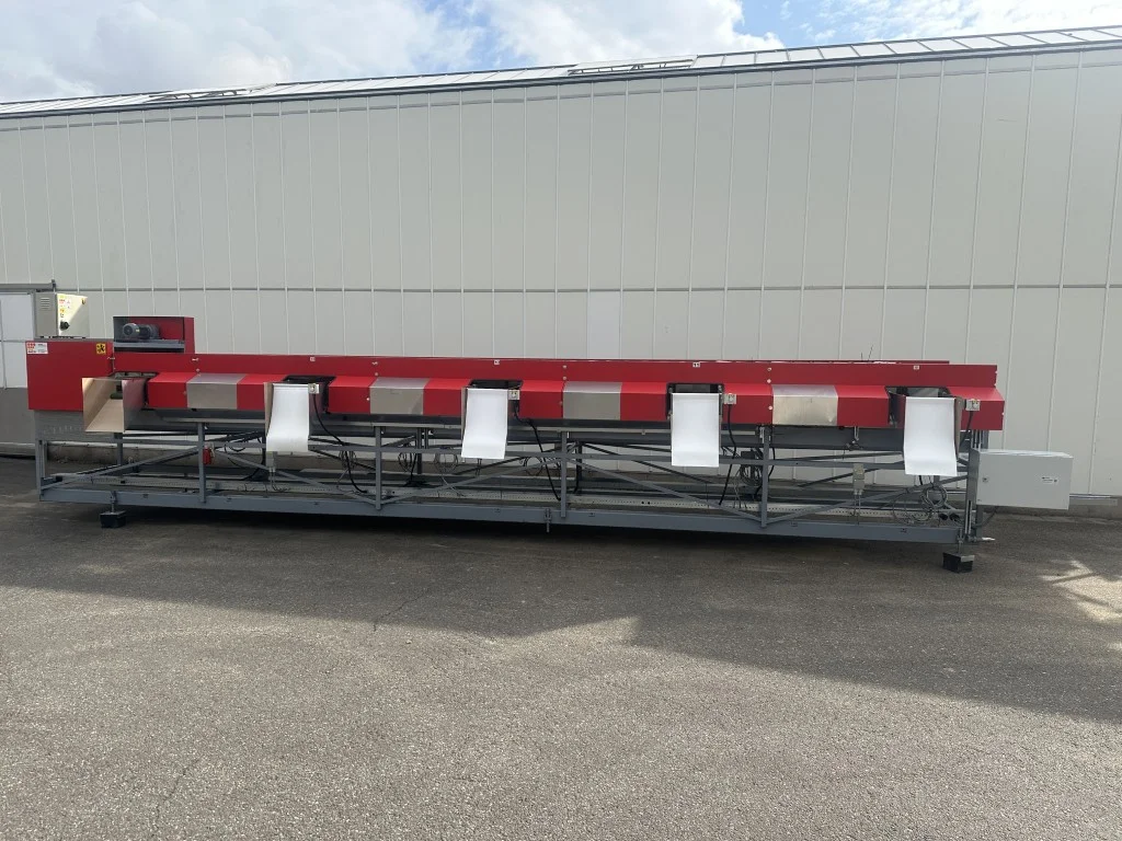 Aweta GMC 4-16+1 pepper sorting machine • Duijndam Machines