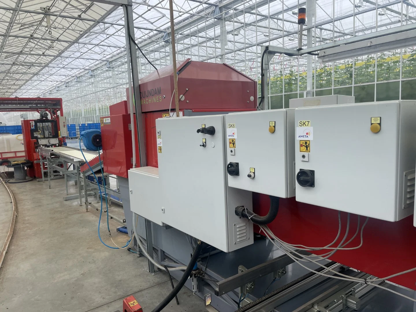 Aweta GSM-10 cucumber sorting machine with discharge system • Duijndam ...