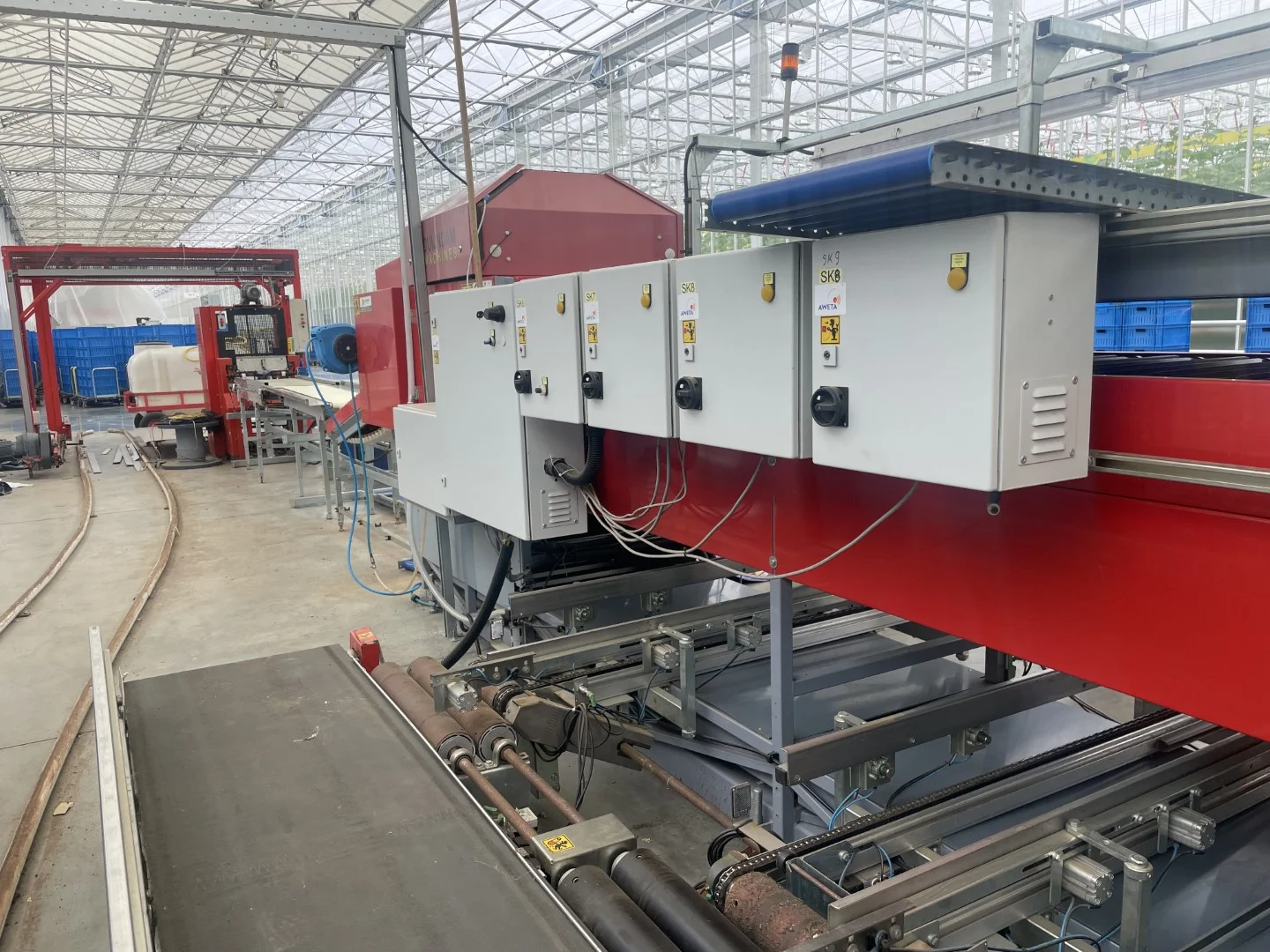 Aweta GSM-10 cucumber sorting machine with discharge system • Duijndam ...