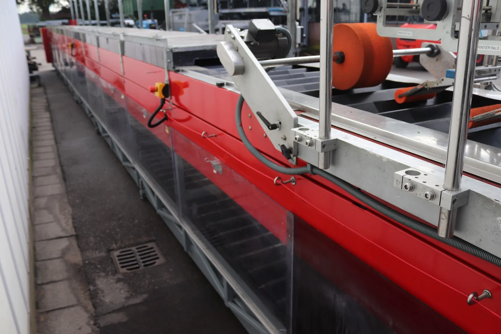 Aweta GSM-12 weight and length sorting machine for cucumbers • Duijndam ...